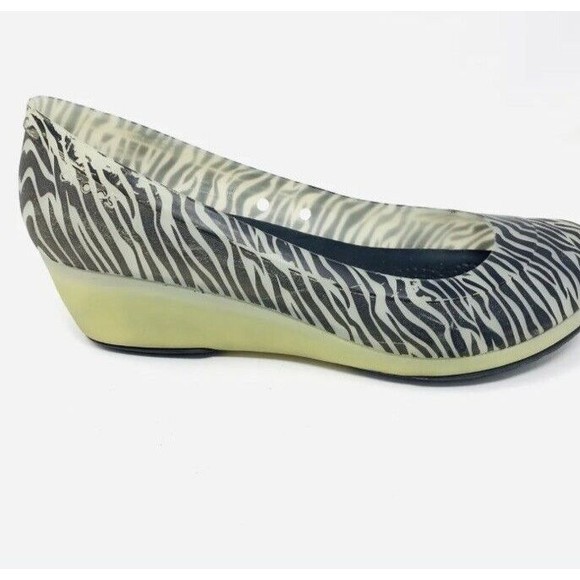 CROCS | Shoes | Crocs Carlisa Shoe Womens 9 Wide Black White Zebra ...